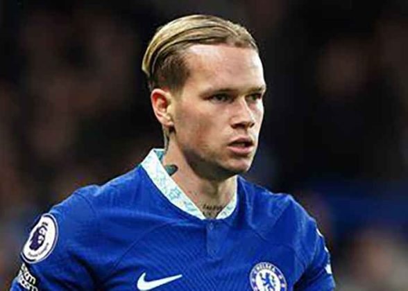 Chelsea forward Mykhailo Mudryk suspended following doping violation ...