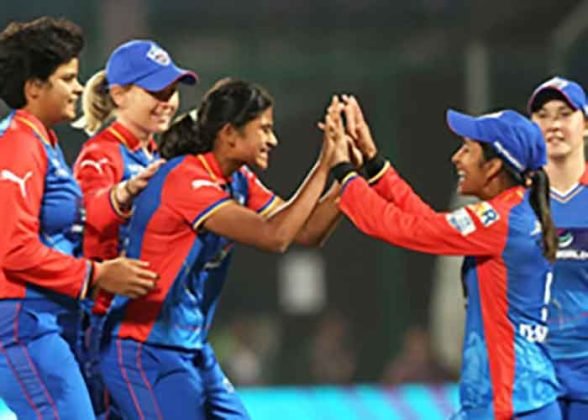WPL 2025: Charani comes in as DC elect to bowl against MI in title ...