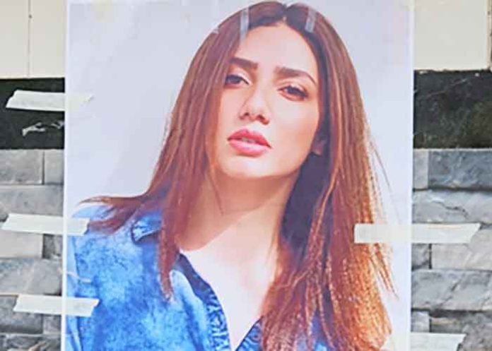 Pakistani actress Mahira Khan's poster on Mumbai's public toilet after ...