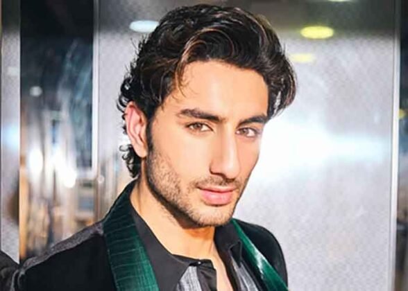 Ibrahim Ali Khan earns praise from aunt Saba Pataudi for his latest ...