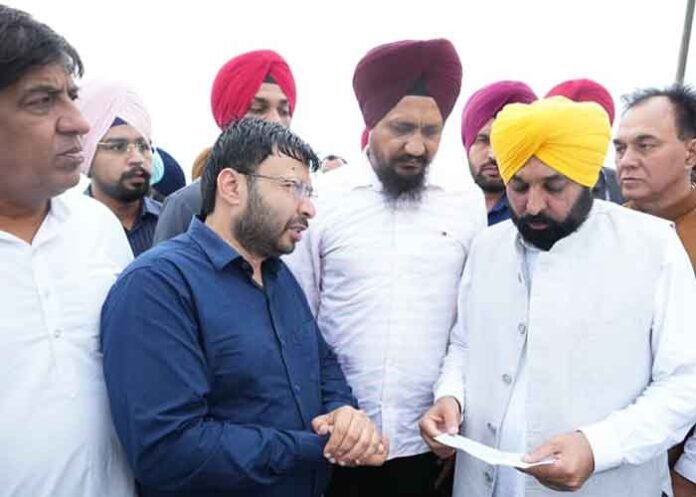 Punjab Minister Dr. Ravjot Singh Donates One-Year Salary to CM Relief ...