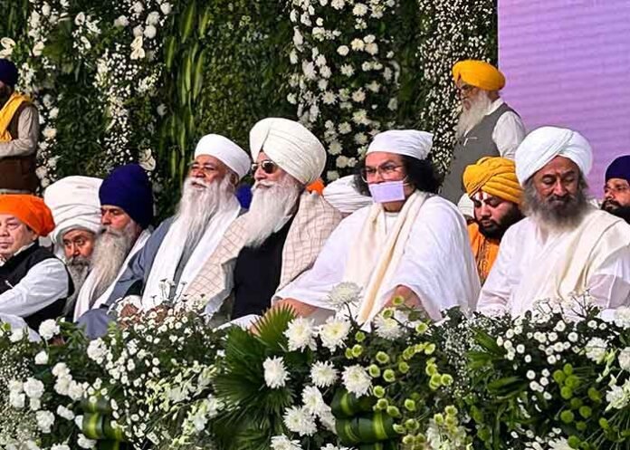 Sri Anandpur Sahib Becomes a Beacon of Interfaith Unity as Spiritual ...